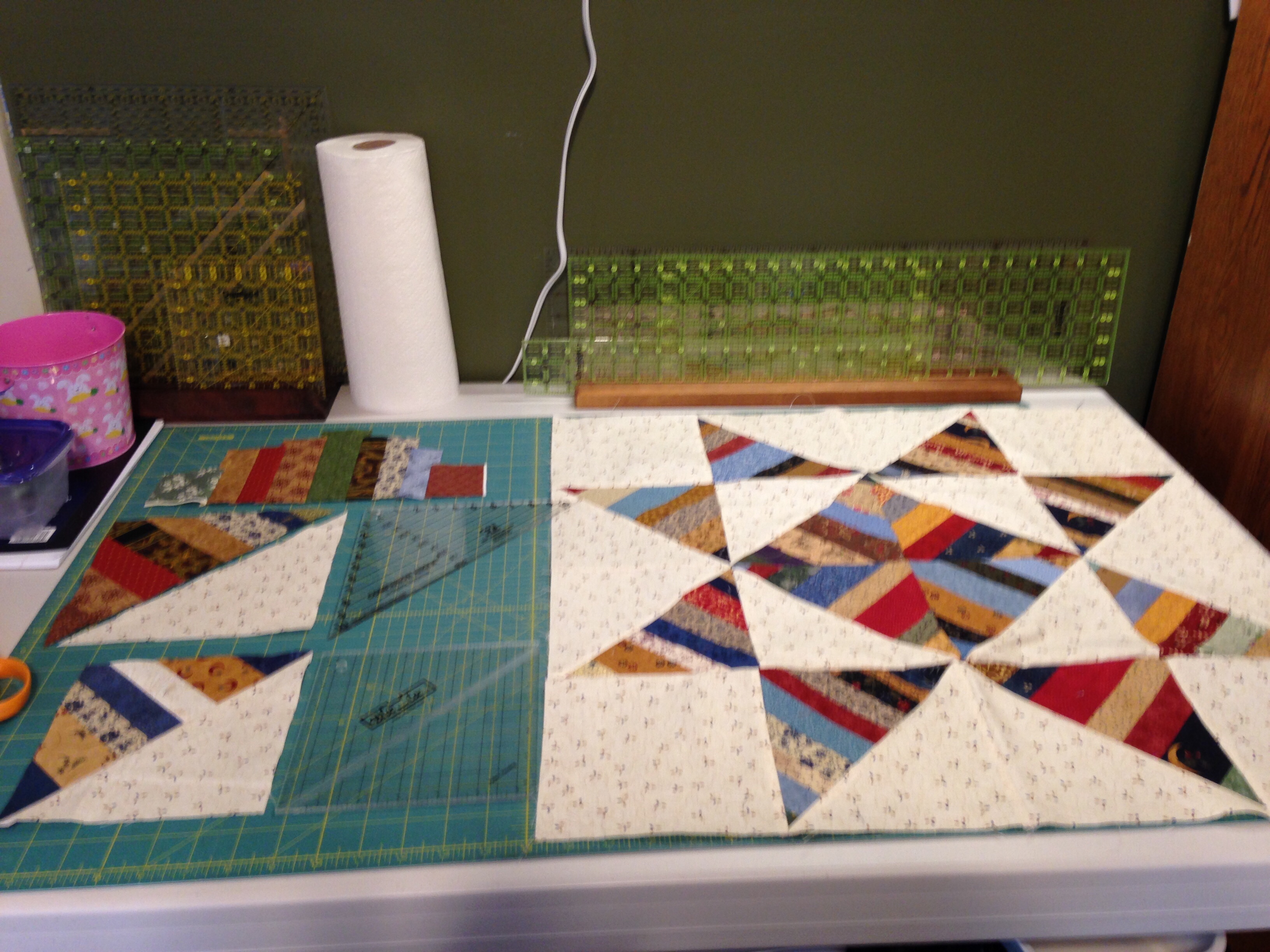 Short strings – HeartStrings Quilt Project